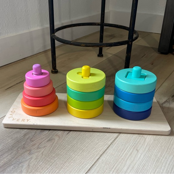 LOVEVERY | Toys | Lovevery Pivot And Twist Wood Stacking Montessori ...
